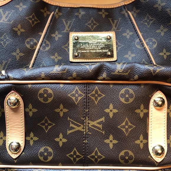 Louis Vuitton | Bags | Louis Vuitton Galliera Gm Monogram Shoulder Bag ...
